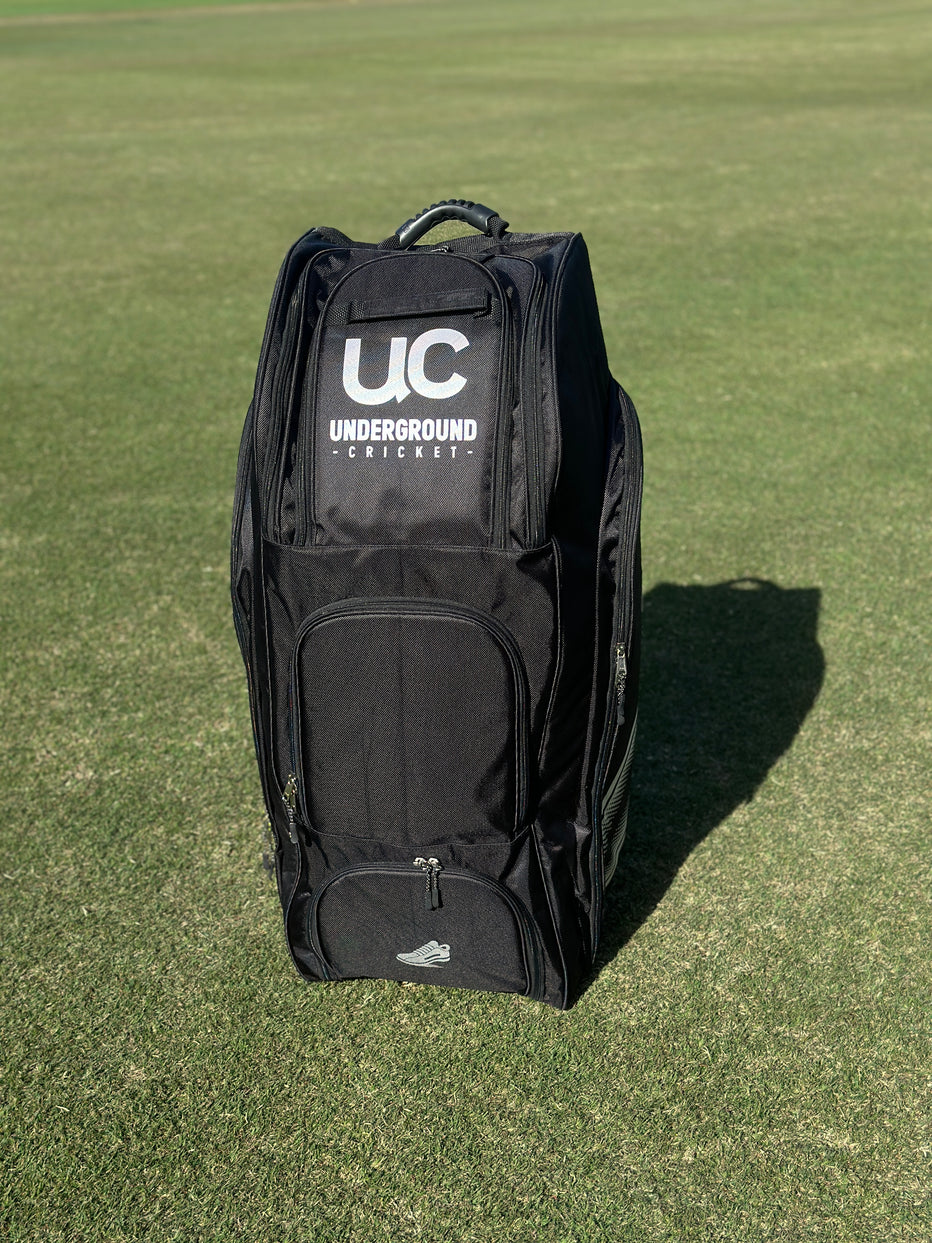 Senior Cricket Gear Bundle – Underground Cricket